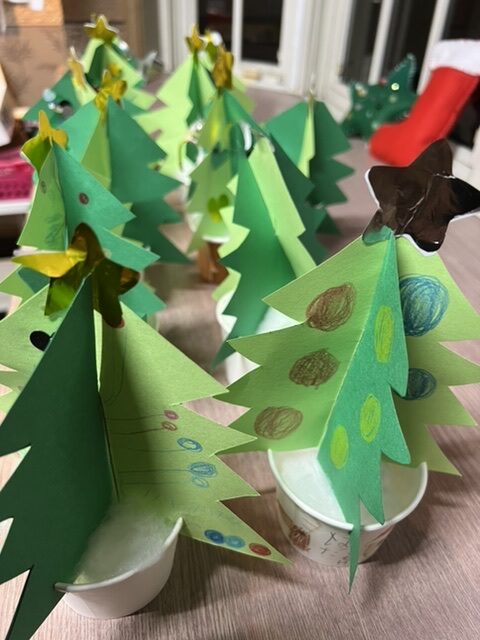 えるぴあサードの火曜日SSTクラス〜クリスマス工作 | NPO法人チャイルドサポートきくち